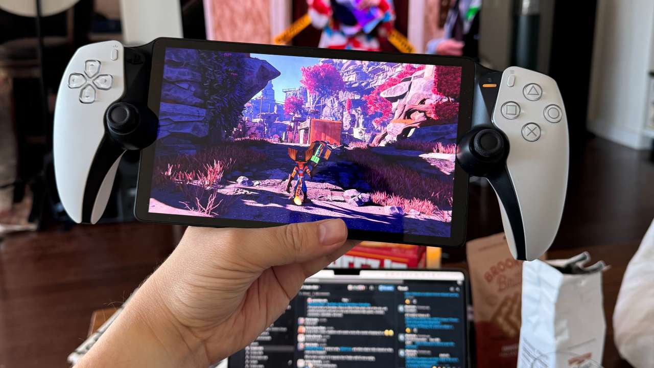 PlayStation Portal vs Backbone One controller: is Sony's PS5 handheld ...