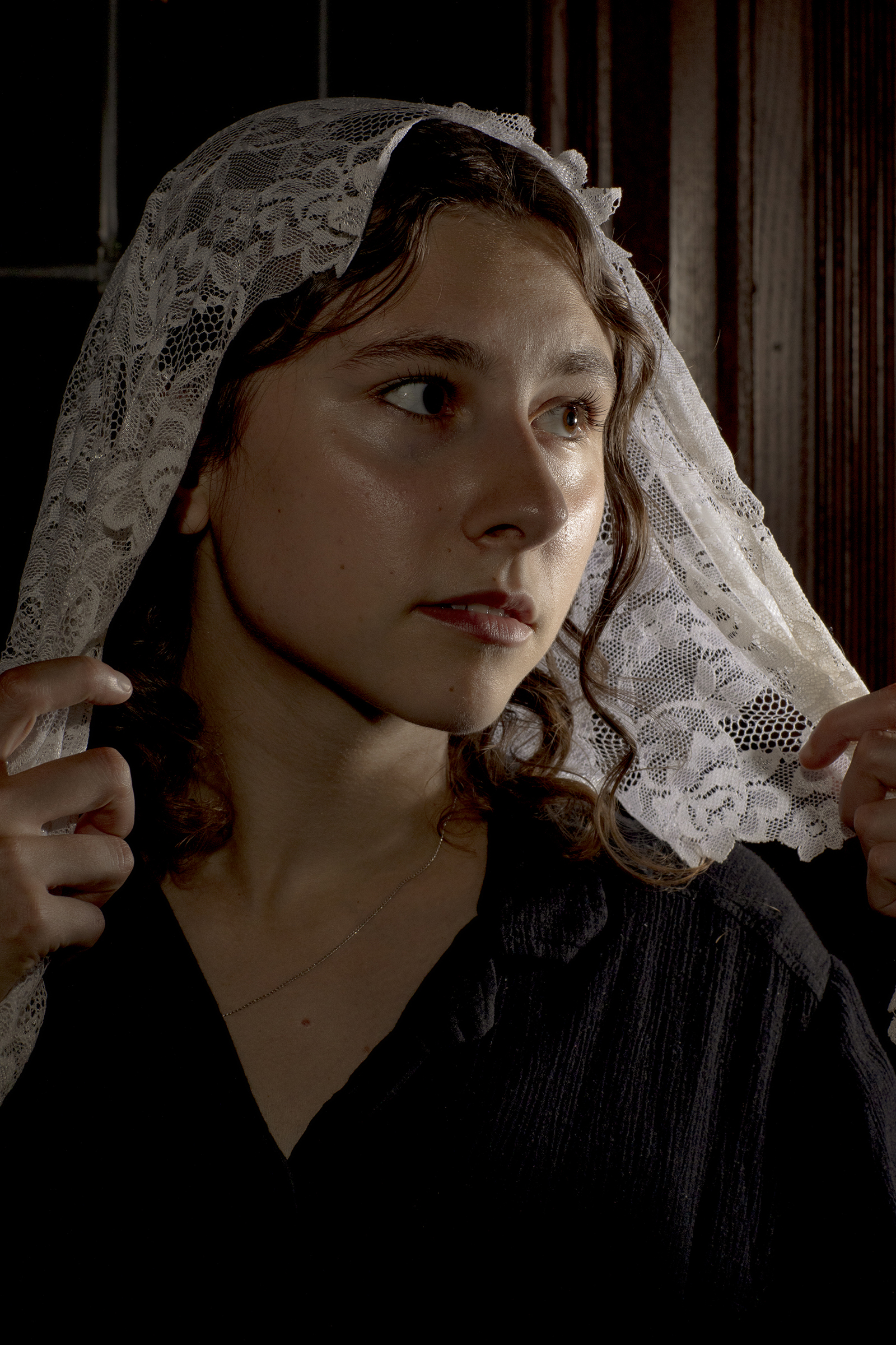 The Young Catholic Women Bringing Back Veils
