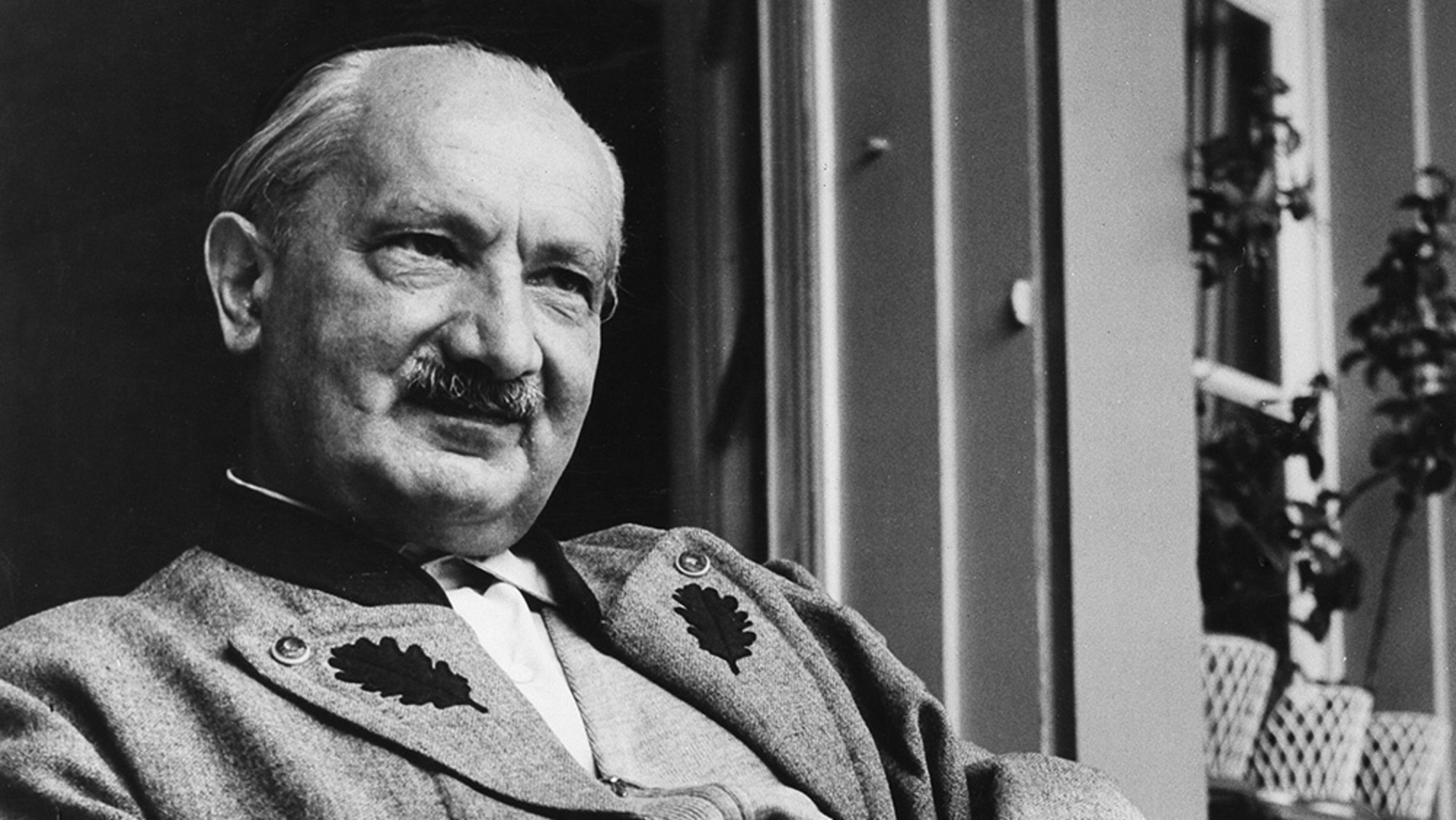 Enframing the Self: Heidegger, Smartphones, and the Digital Mind