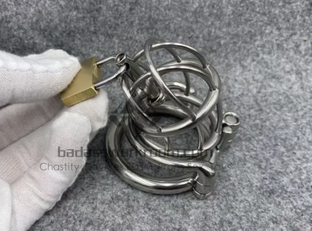 Tetherspout Comfort - Newbie Sub on Chastity