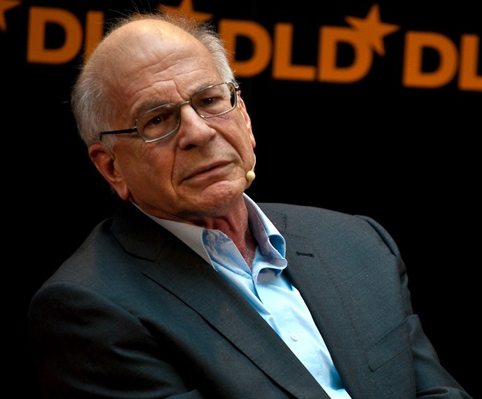 Dr. Robert Cialdini: “The Godfather of Influence” on the Seven ...