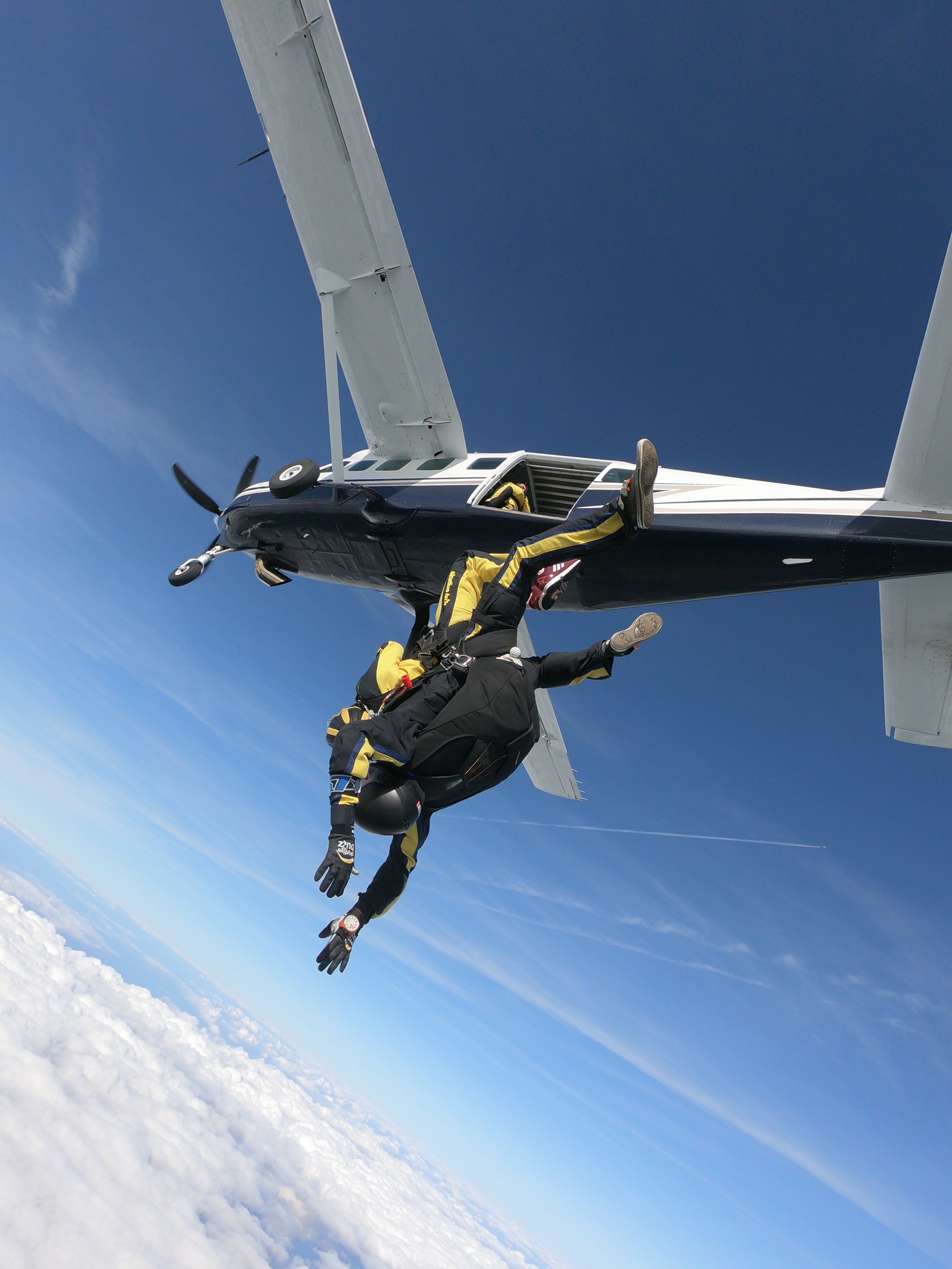 Honiton skydiving tragedy on Friday 13th ends with parachute failure ...
