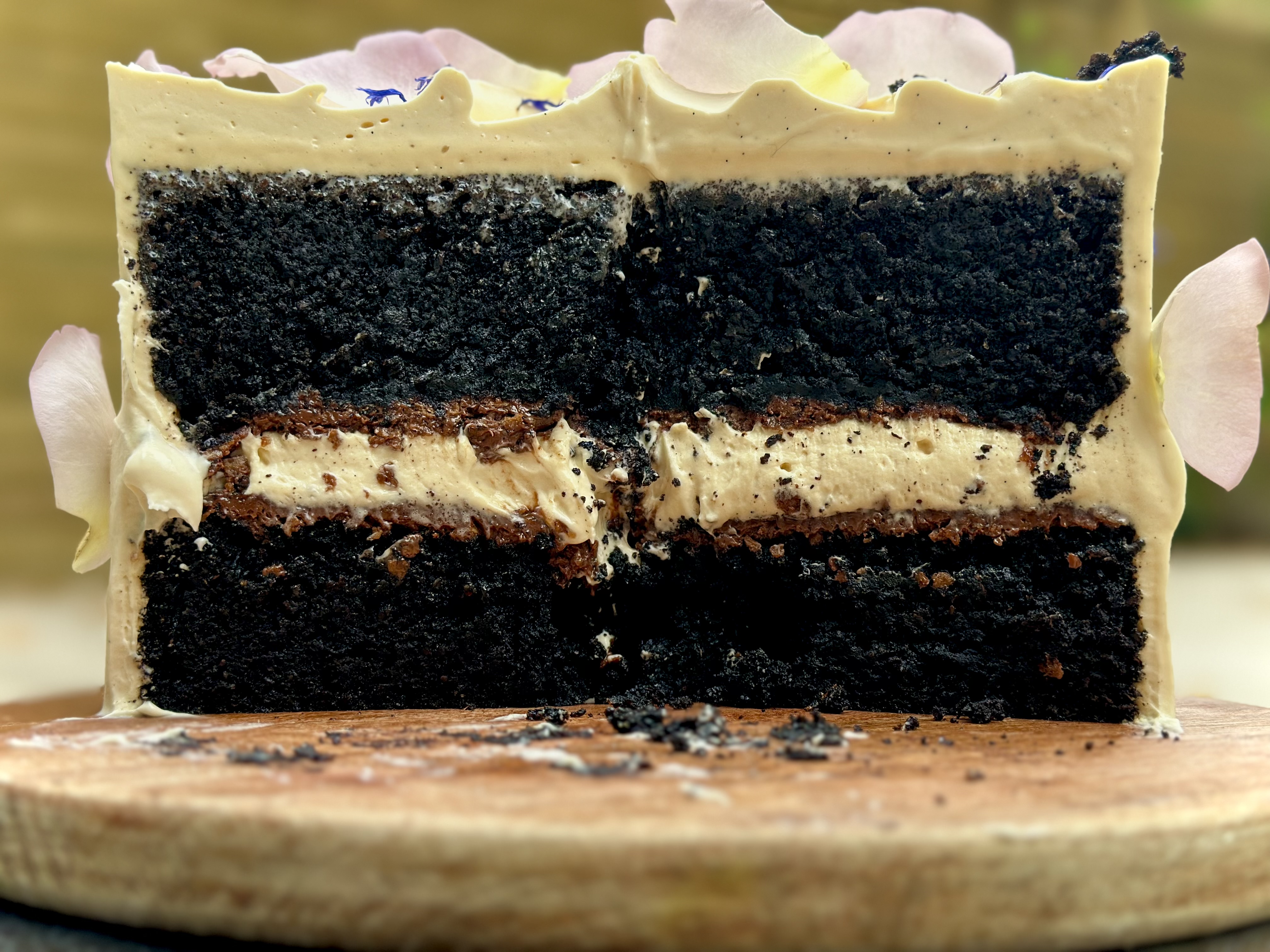 Cakes, Glorious Cakes. - by Ruby Bhogal - The Last Bite