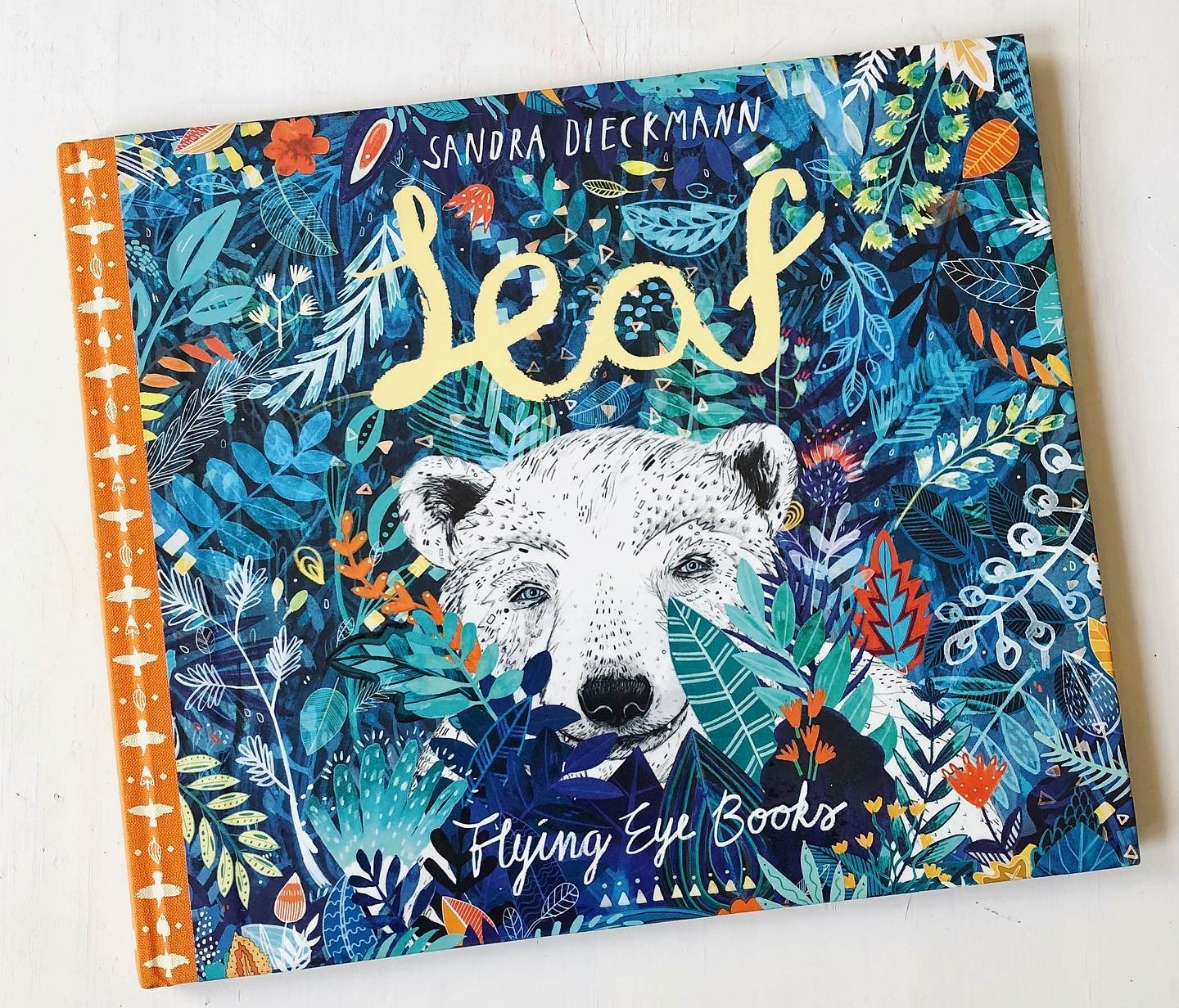 LEAF - by Sandra Dieckmann - Mama Wolf