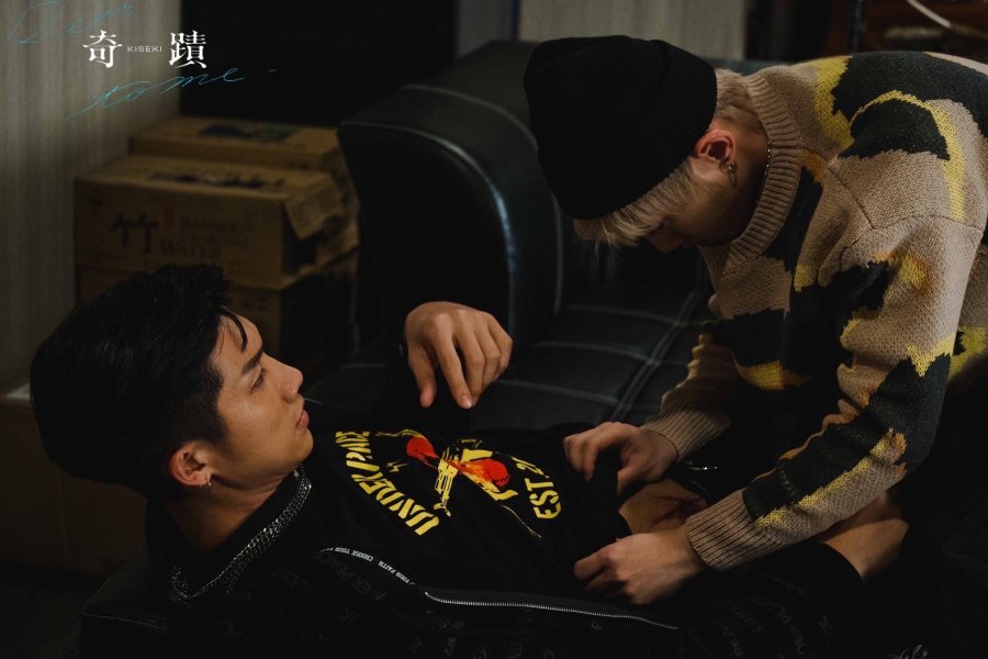 Series BL fuertes; escenas NC +16 y +18. Parte 4 - by Eme