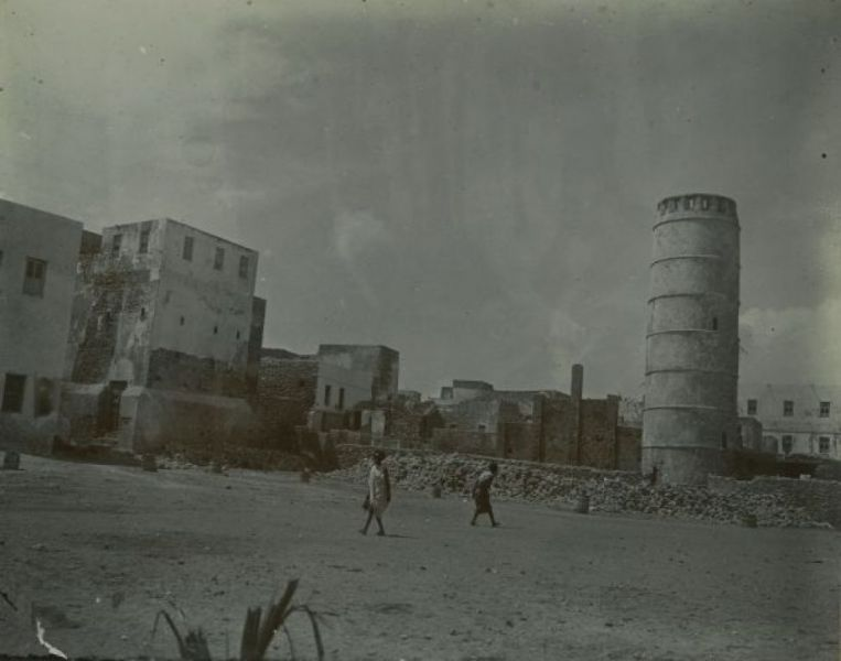 A complete history of Mogadishu (ca. 1100-1892)