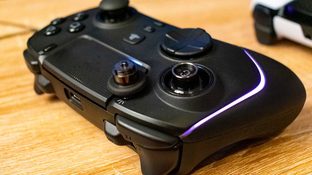 Razer Wolverine V2 Pro review: Razer's answer to the DualSense Edge
