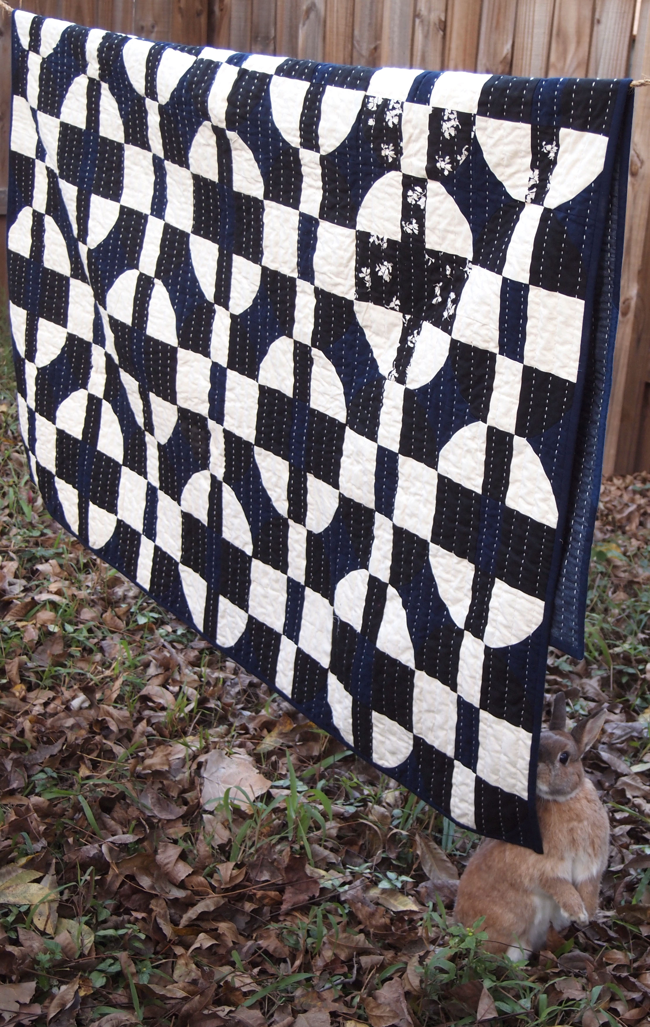Attaching Quilt Bindings - by Maura Ambrose - Life Quilts
