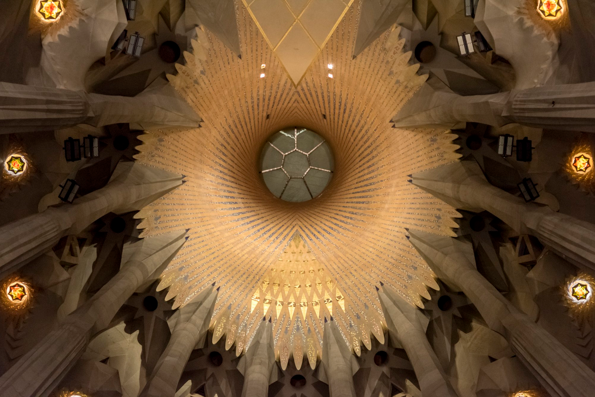 Antoni Gaudí – The ceilings and pillars of La Sagrada Familia
