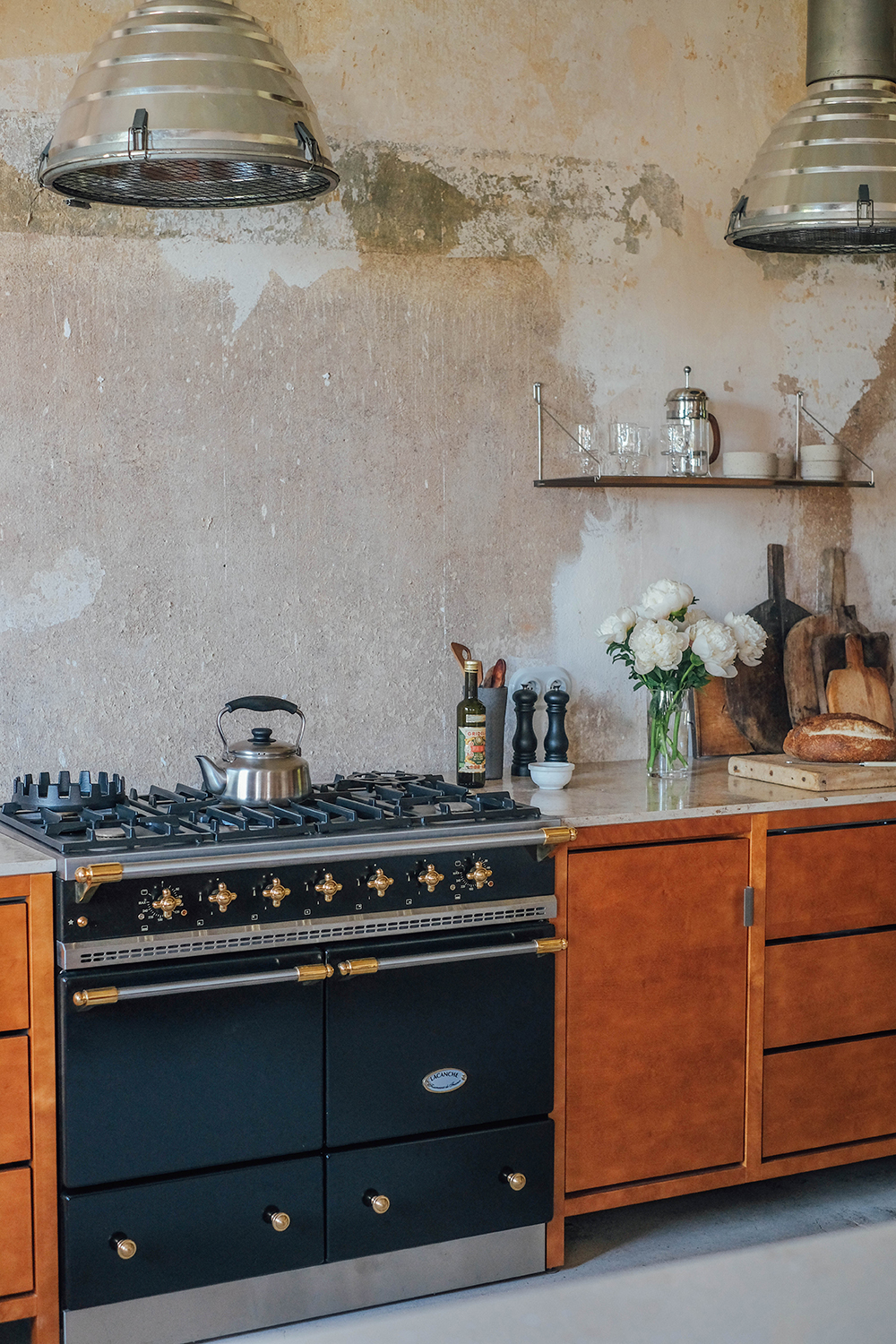 Studio Kitchen Tour - by Laura Muthesius&Nora Eisermann