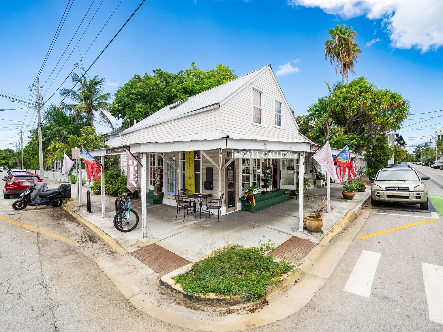 Literary Locations: Ernest Hemingway's Key West - by Kate