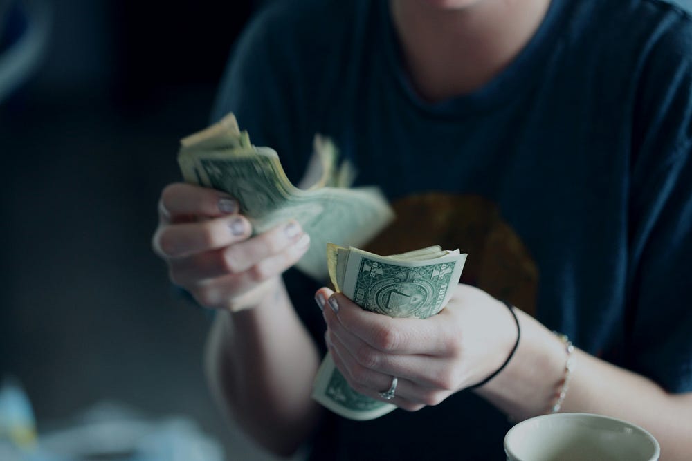 5 Proven Ways to Make Money with Data Analytics: No Experience Needed