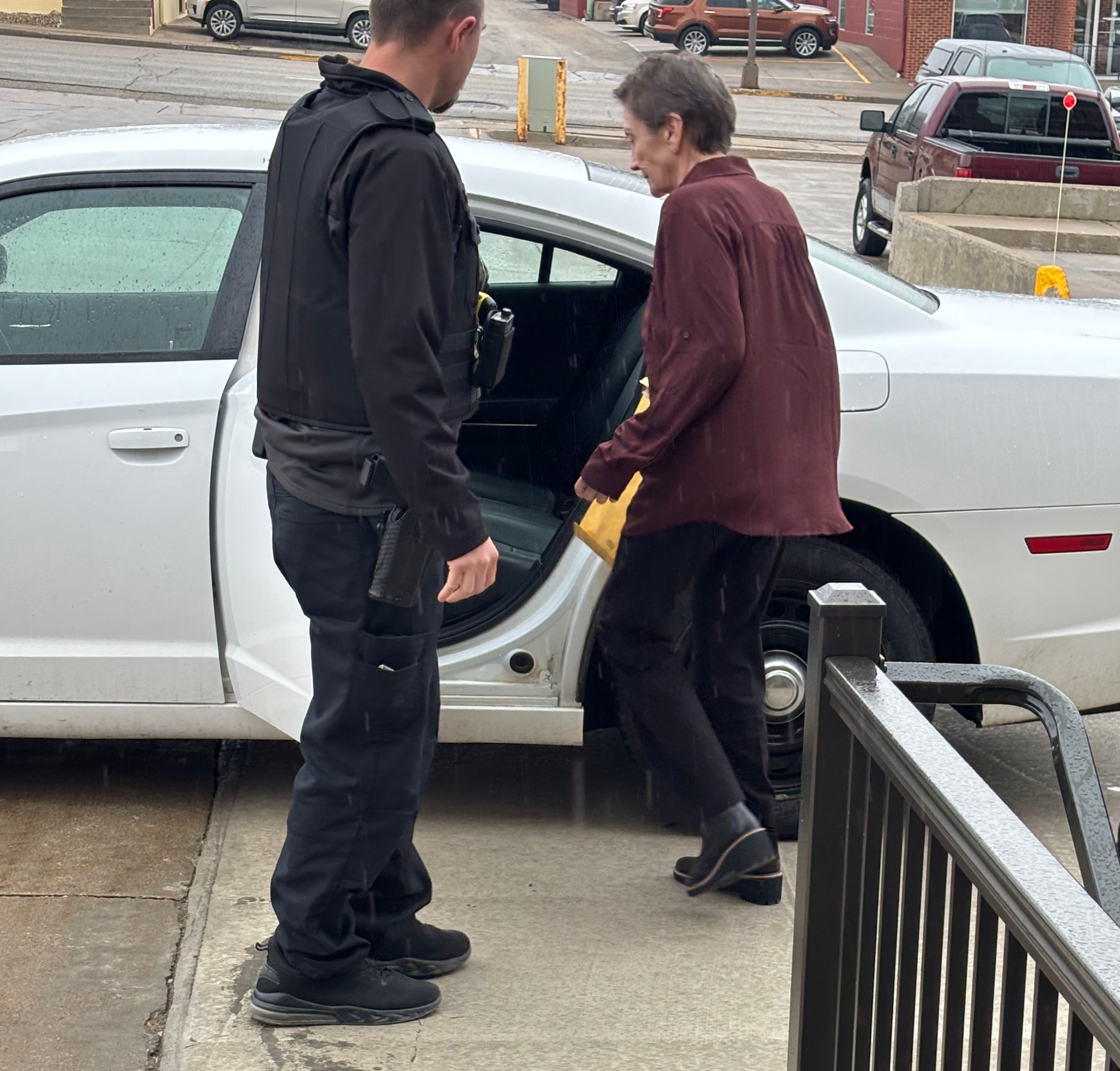 Former DSS employee Lonna Carroll made large-cash withdraws in ...