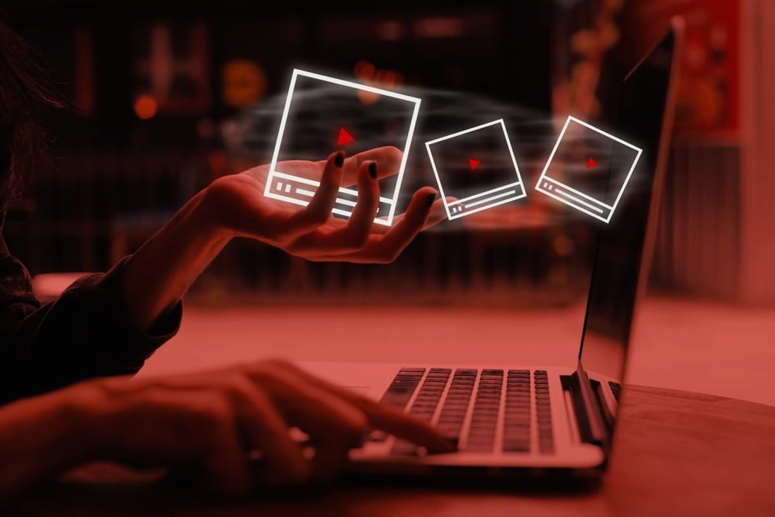 How to Set Up and Customize Your Kosmi Virtual Room