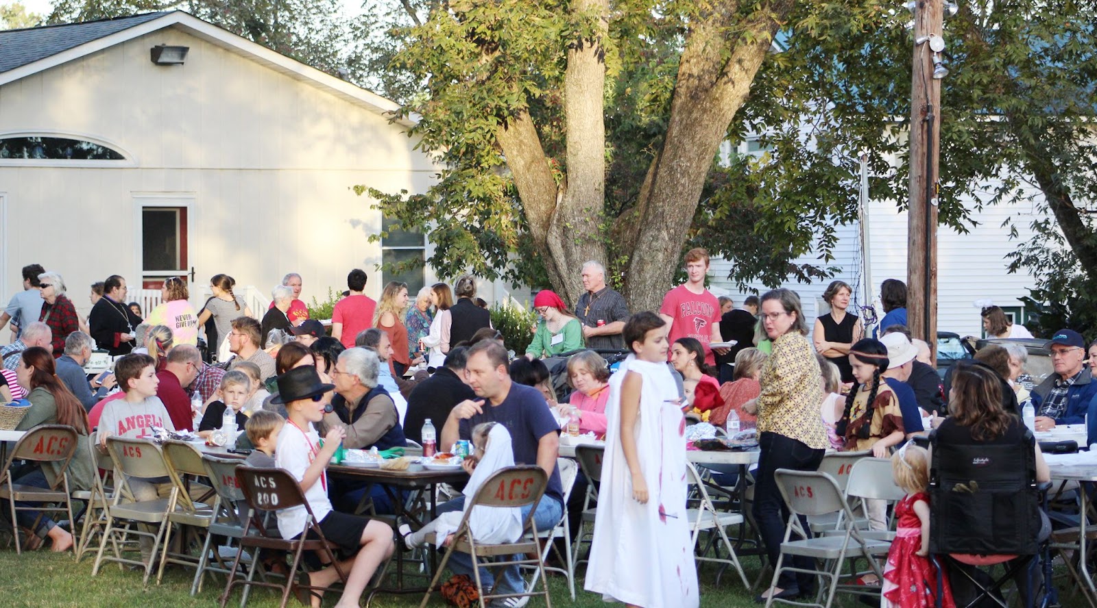 ‘To find your people’ - How Catholics are building intentional communities