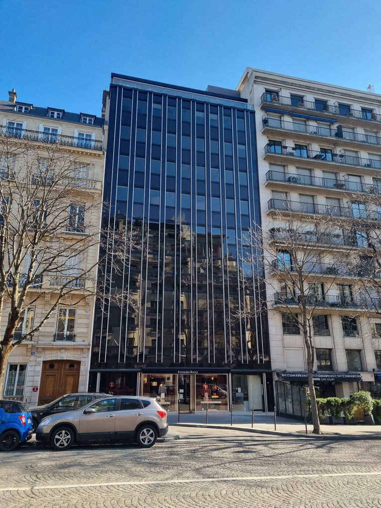 La famille Ruimy, plus riche propriétaire privé de Paris...