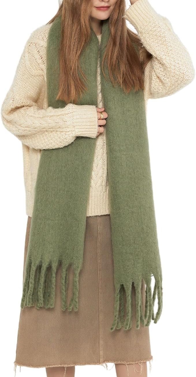 How to Build a Cottagecore Capsule Wardrobe