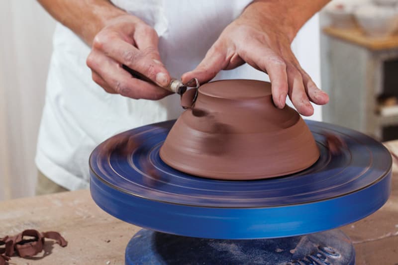 Pottery Banding Wheels: How to Choose and Use the Right One