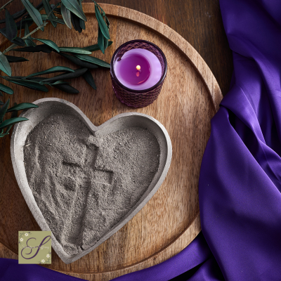 Lent: Embracing Grace - by Donna Bucher