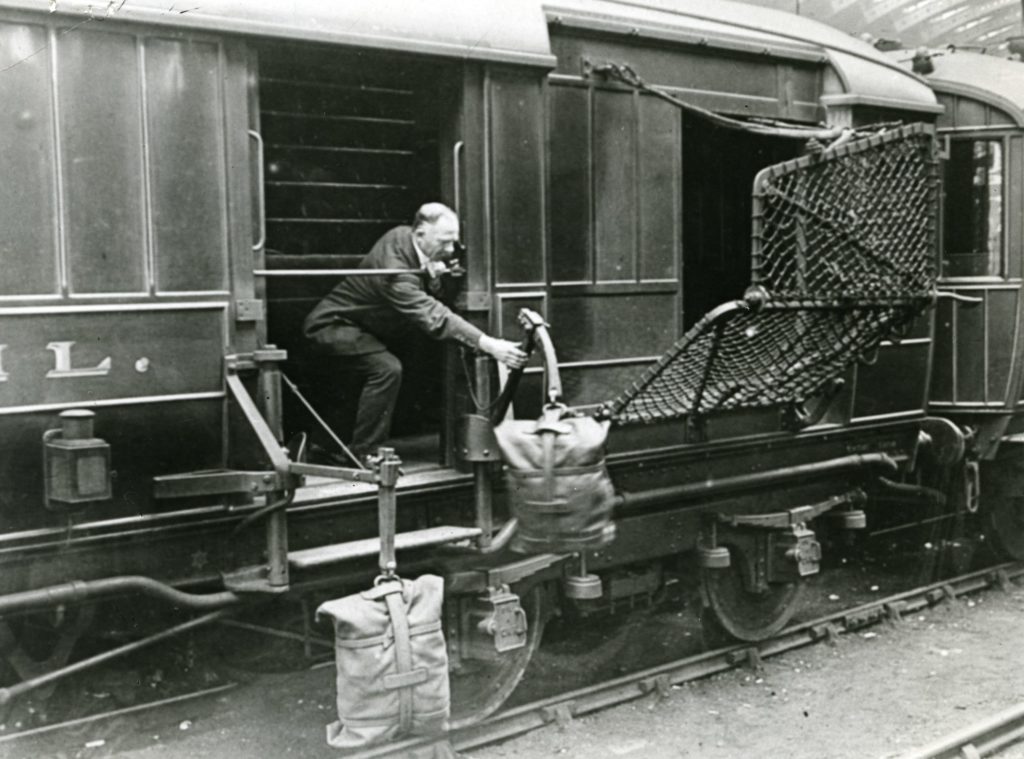 The Royal Mail History: A Journey Through History, Innovation, and ...