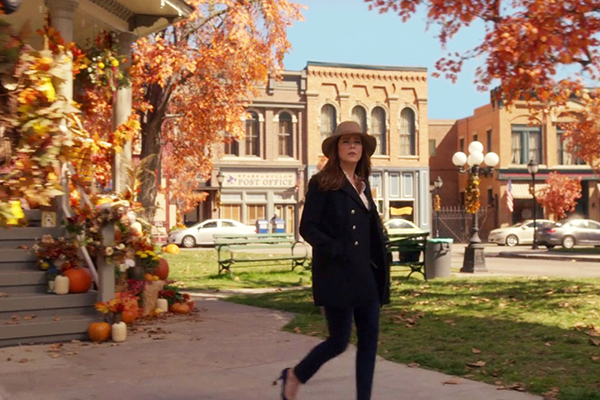 Autumn Fun with Gilmore Girls: A Complete List of Every Fall Episode