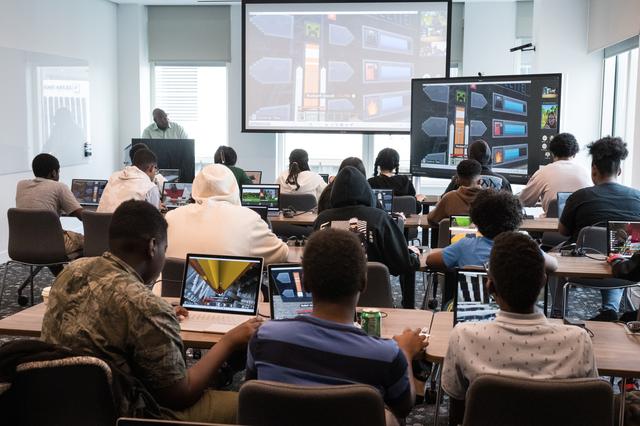 The Ai Arms Race Nations Competing For Algorithmic Supremacy