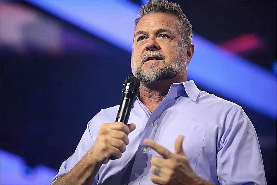 Candace reveals that Erika's Pastor friend who's running to be Governor ...