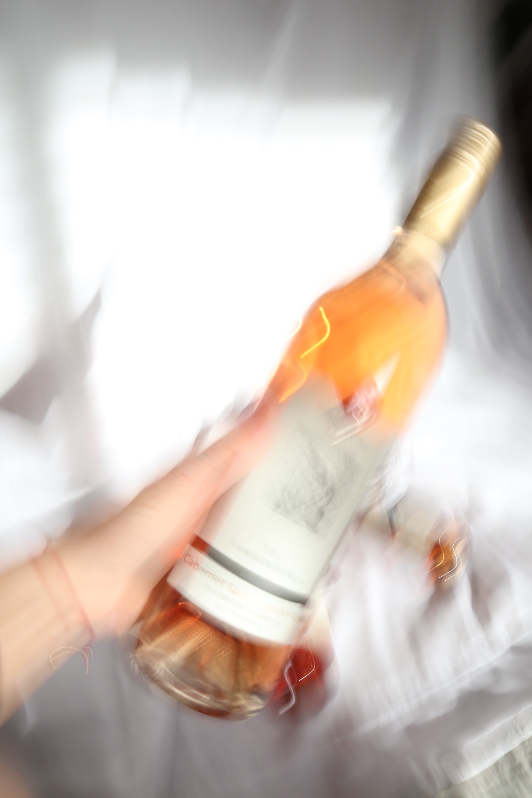 How to know if a wine is sweet or not - by Kiersten Hickman