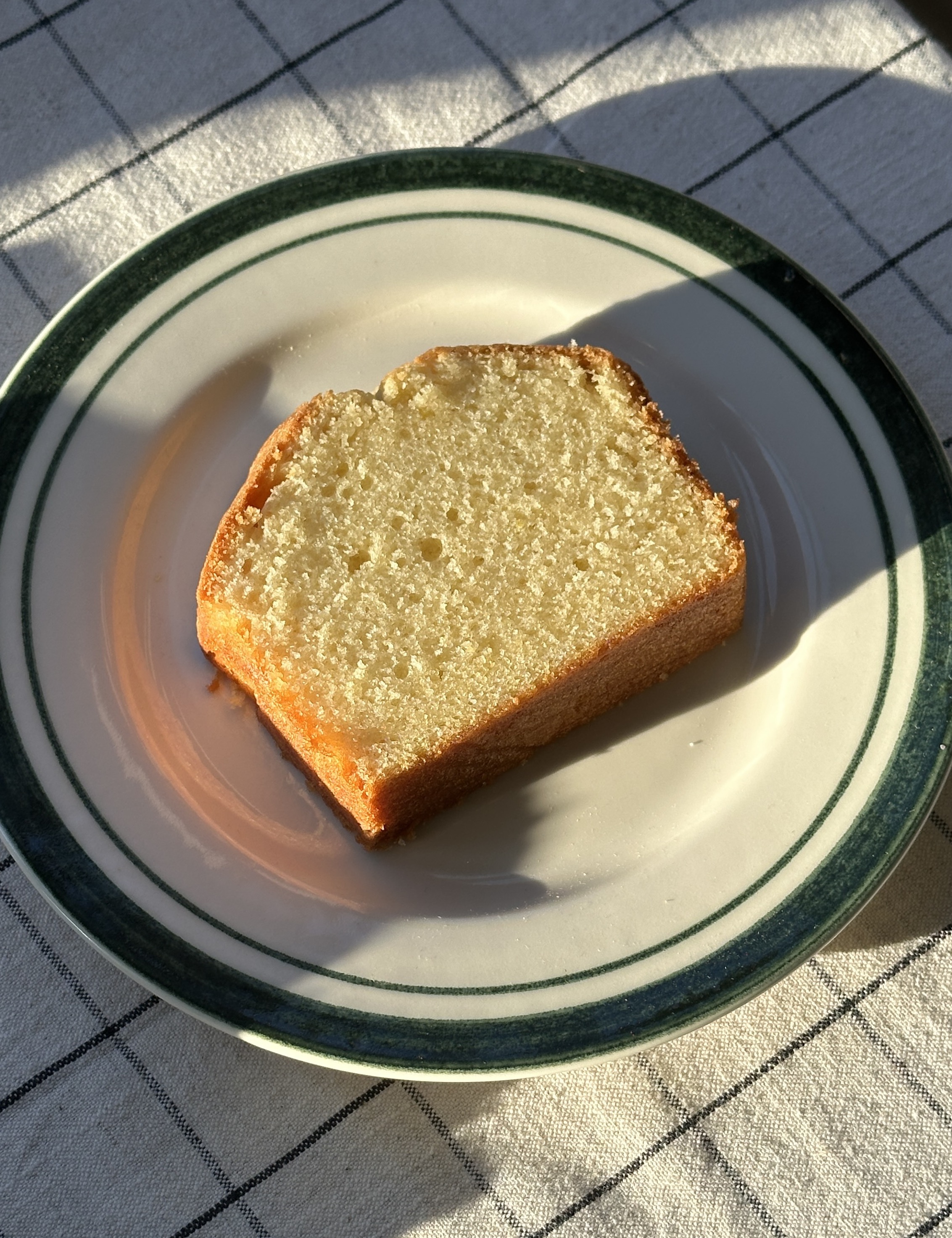 everyday-cake-by-benjamina-ebuehi-sweet-things