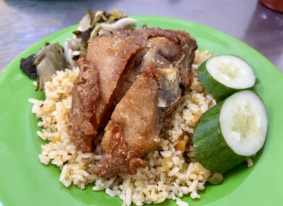 Cơm Gà Xối Mỡ (Waterfall Fried Chicken Rice)