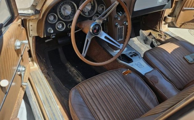 ‘63 Split-Window Coupe with Powerglide Transmission