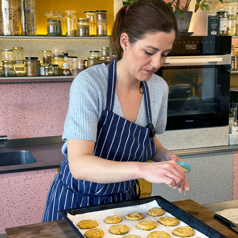 Cinnamon tahini cookies & Date and orange scones