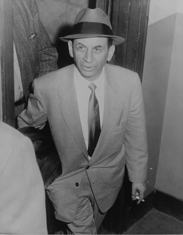 26 Famous Gangsters From The 1920s & 1930s