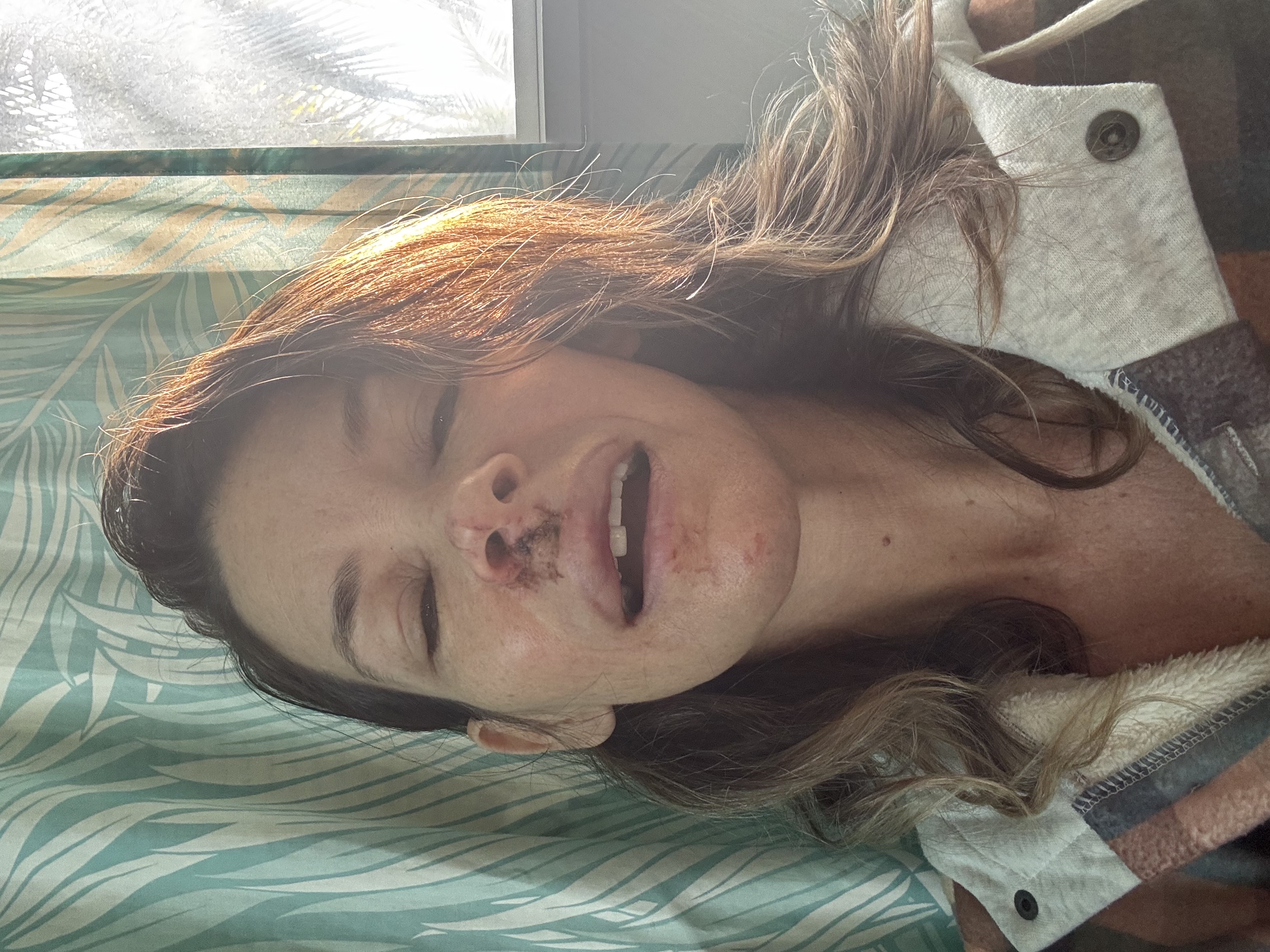 Evangeline Lilly> Η star του Lost αντιστάθηκε στις Εντολές εμβολίων COVID-19. To Koυρδιστό ...