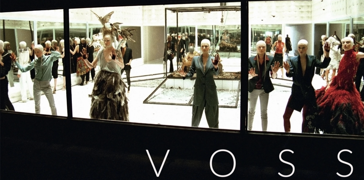 Alexander McQueen Spring/Summer 2001: Voss