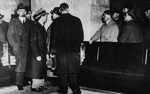 The history of: The Reichstag Fire - by Patrick O'Hearn
