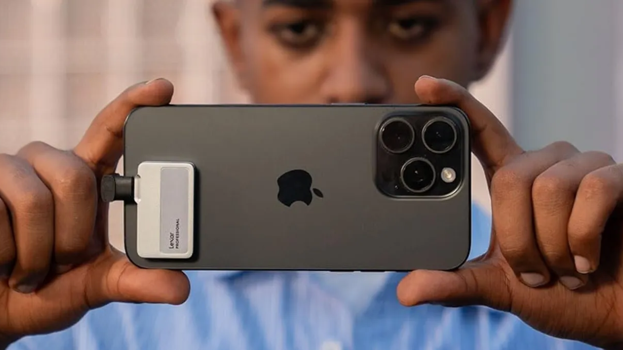 7 best flash drives for phone backups in 2025, according to experts