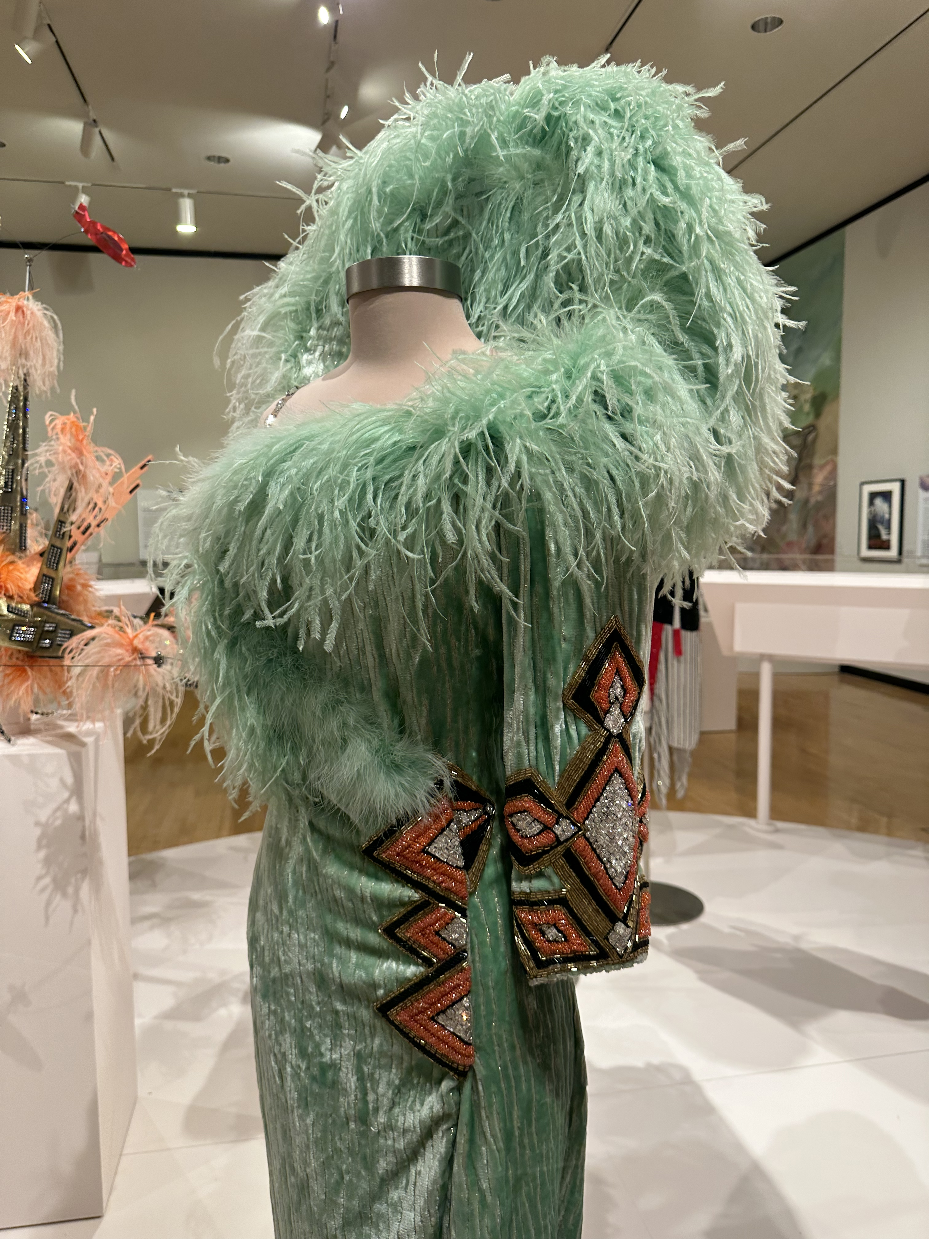 The Wondrous Willa Kim - by Laura McLaws Helms
