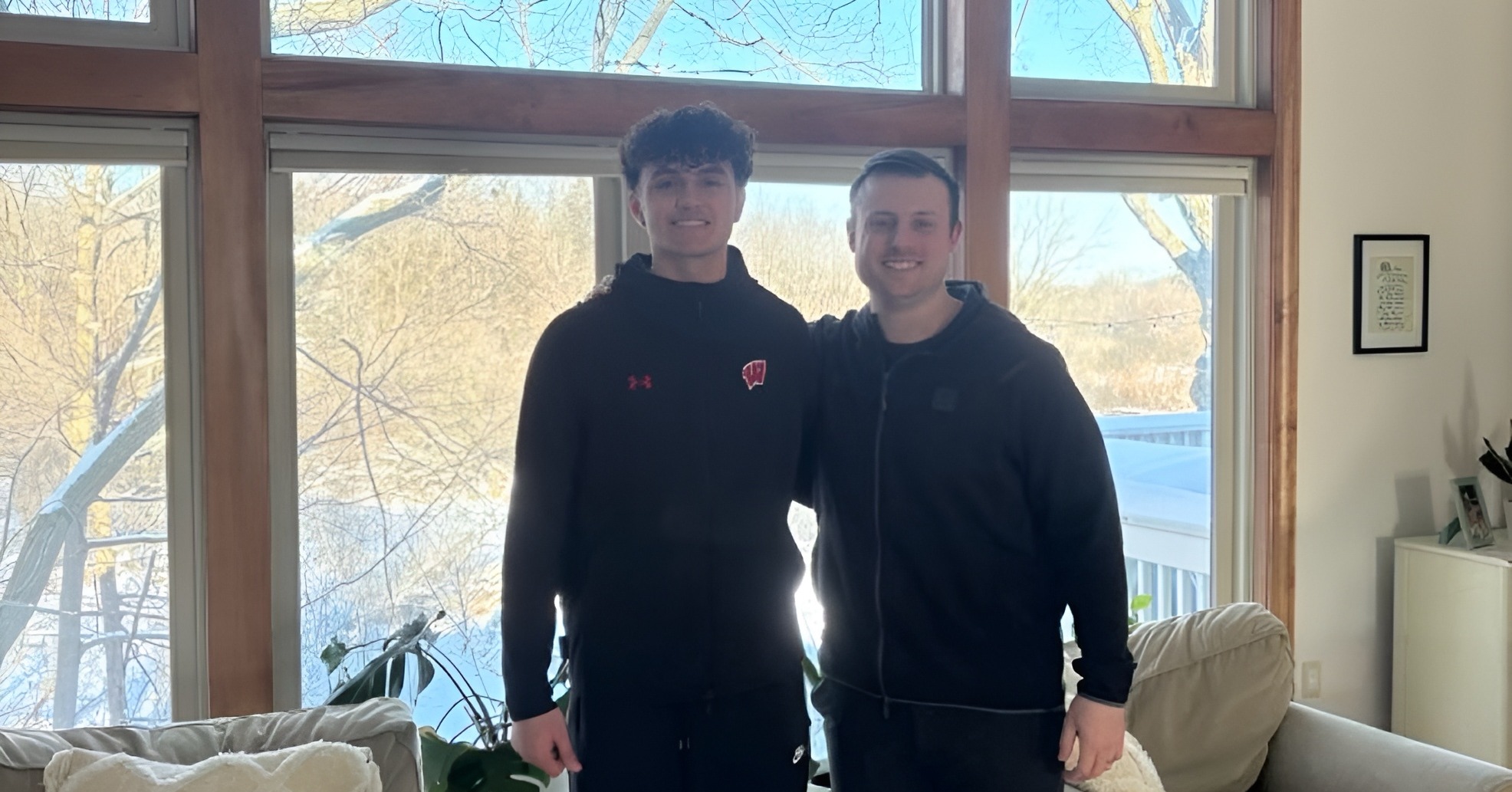 Wisconsin football lands commitment from 2027 safety Dustin Roach