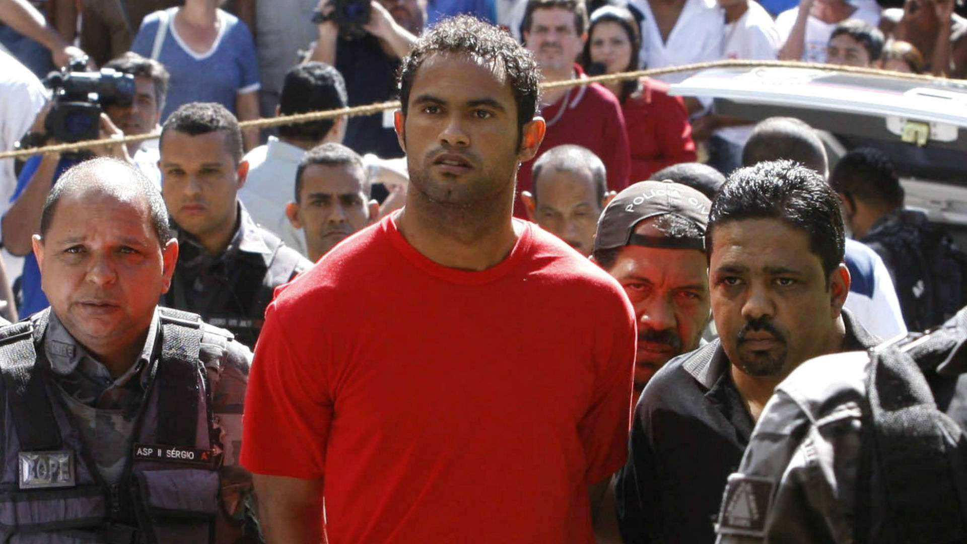 A Footballer's Fall From Grace: The Shocking Crimes of Flamengo's Star ...