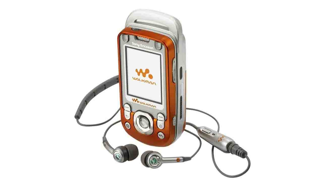 A Look Back at Sony Ericsson's Pioneering Phones of the 2000s