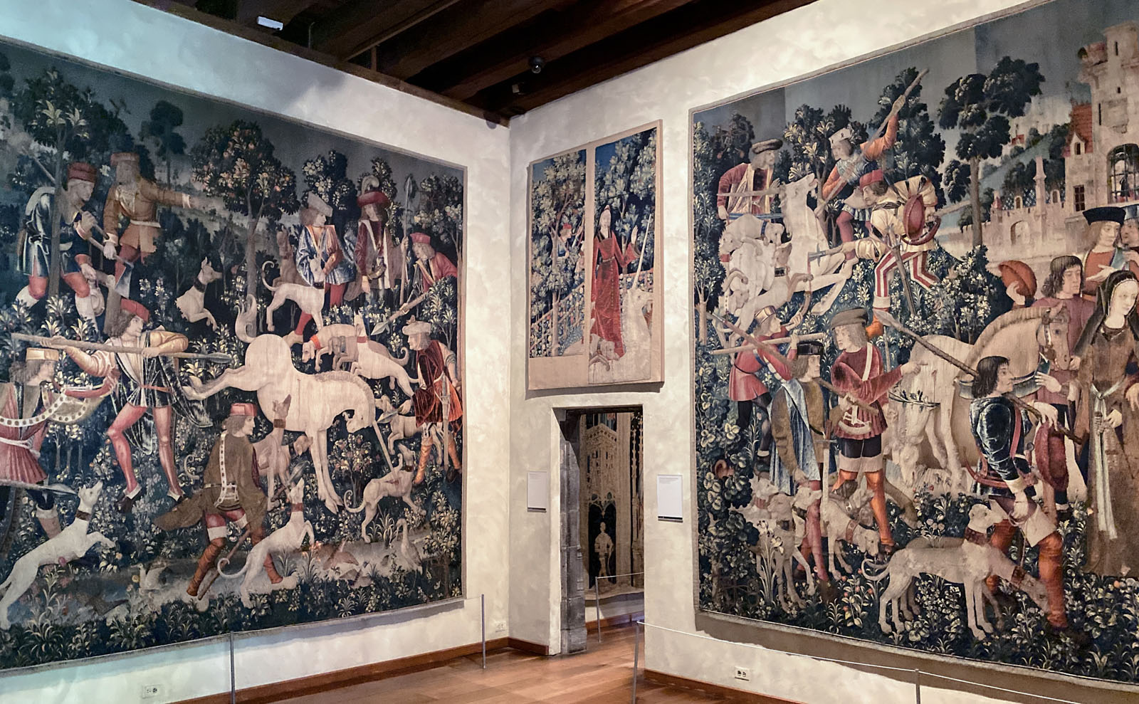 The Unicorn Tapestries - by Ben Loomis - The Gothic World