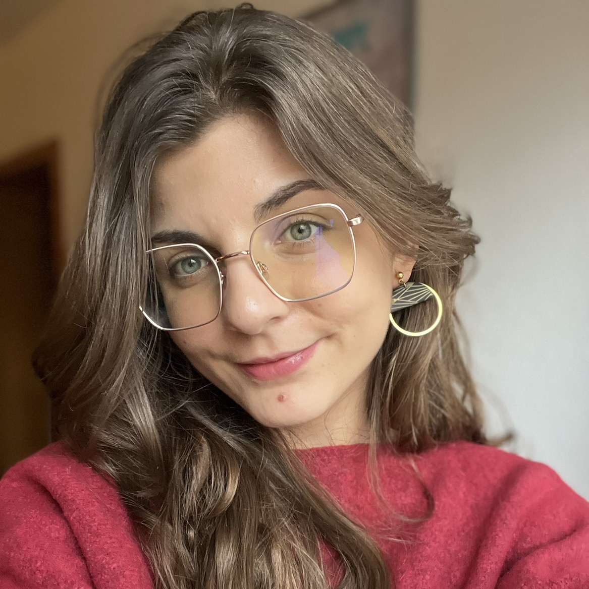 Carly Holt's Instagram, Twitter & Facebook on IDCrawl