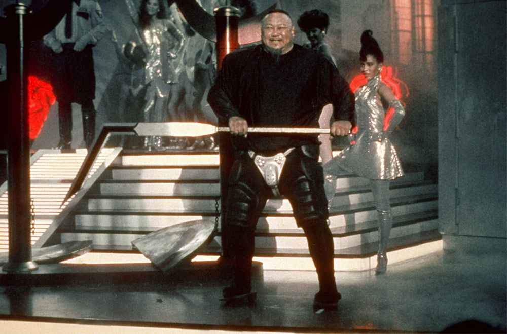 8 Rad Things You Probably Didn't Know About 'The Running Man' Just In ...