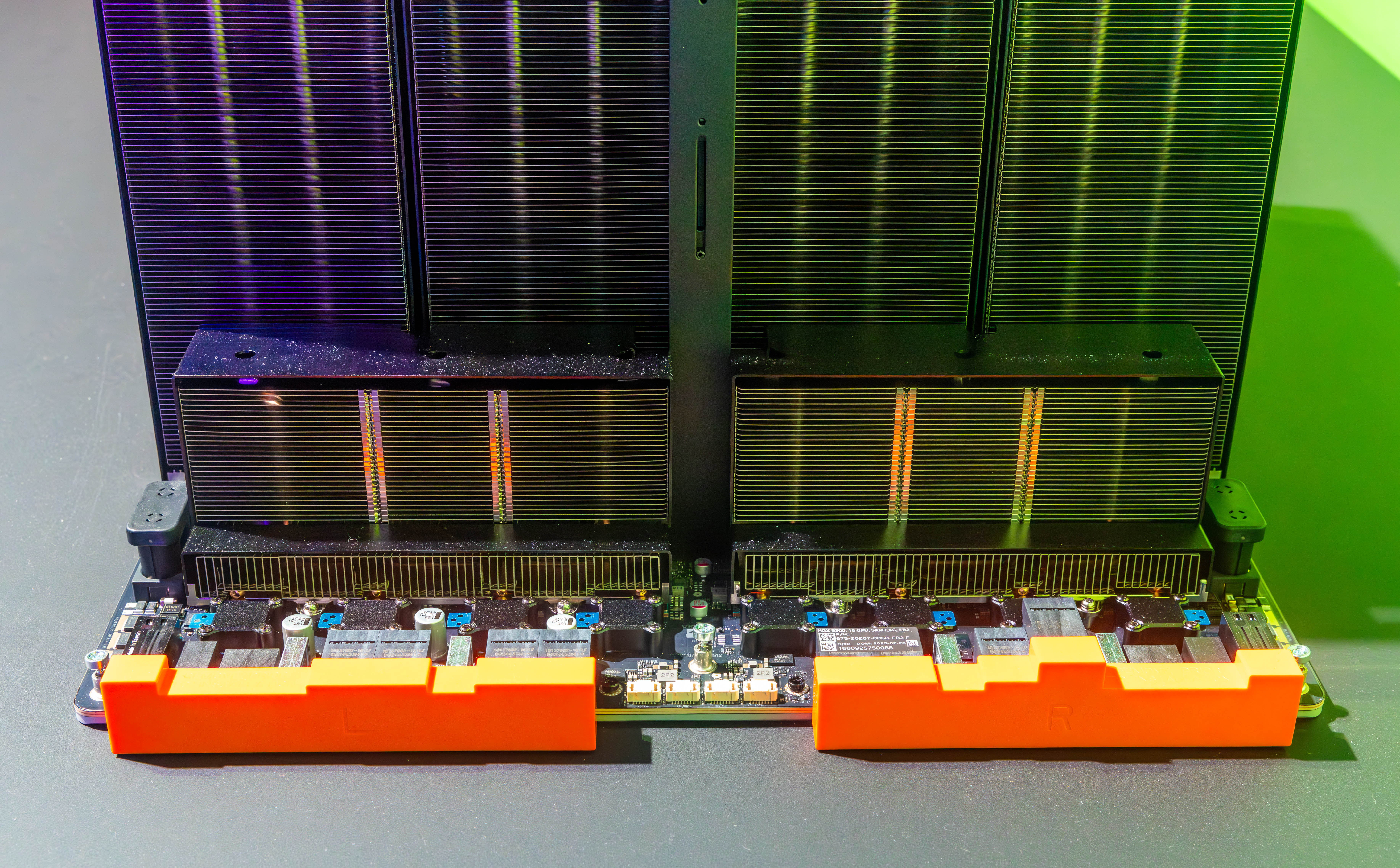 The NVIDIA HGX B300 NVL16 Will Disrupt the PCIe Retimer, PCIe switch ...