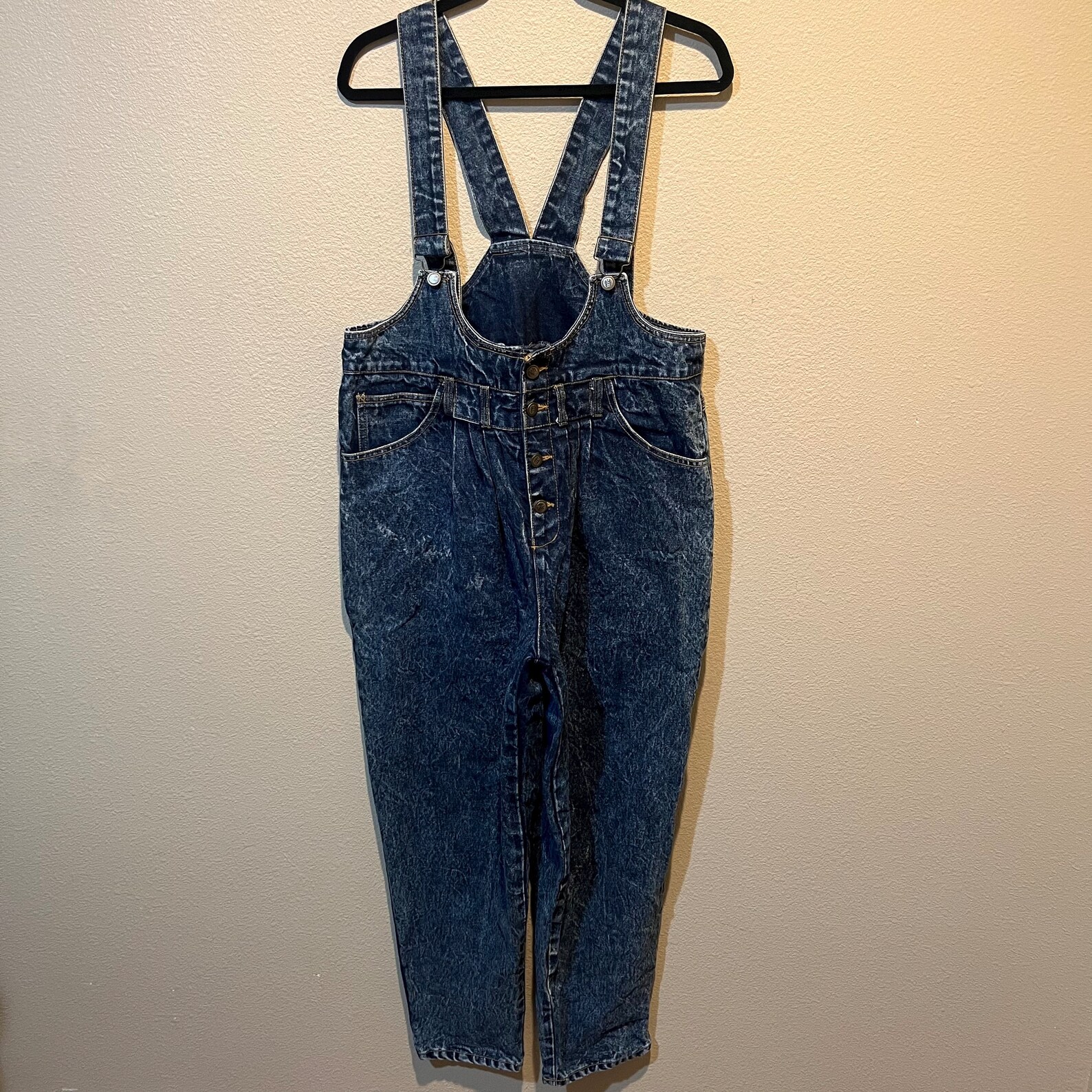 How to Dress Like a Hadestown Character - by Em Seely-Katz