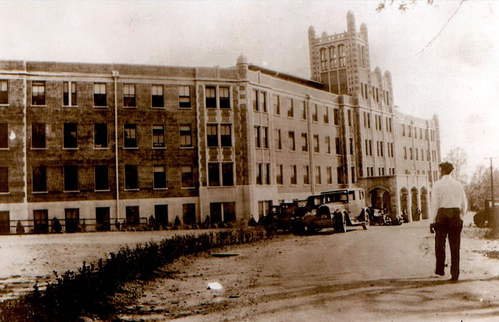The Waverly Hills Sanatorium