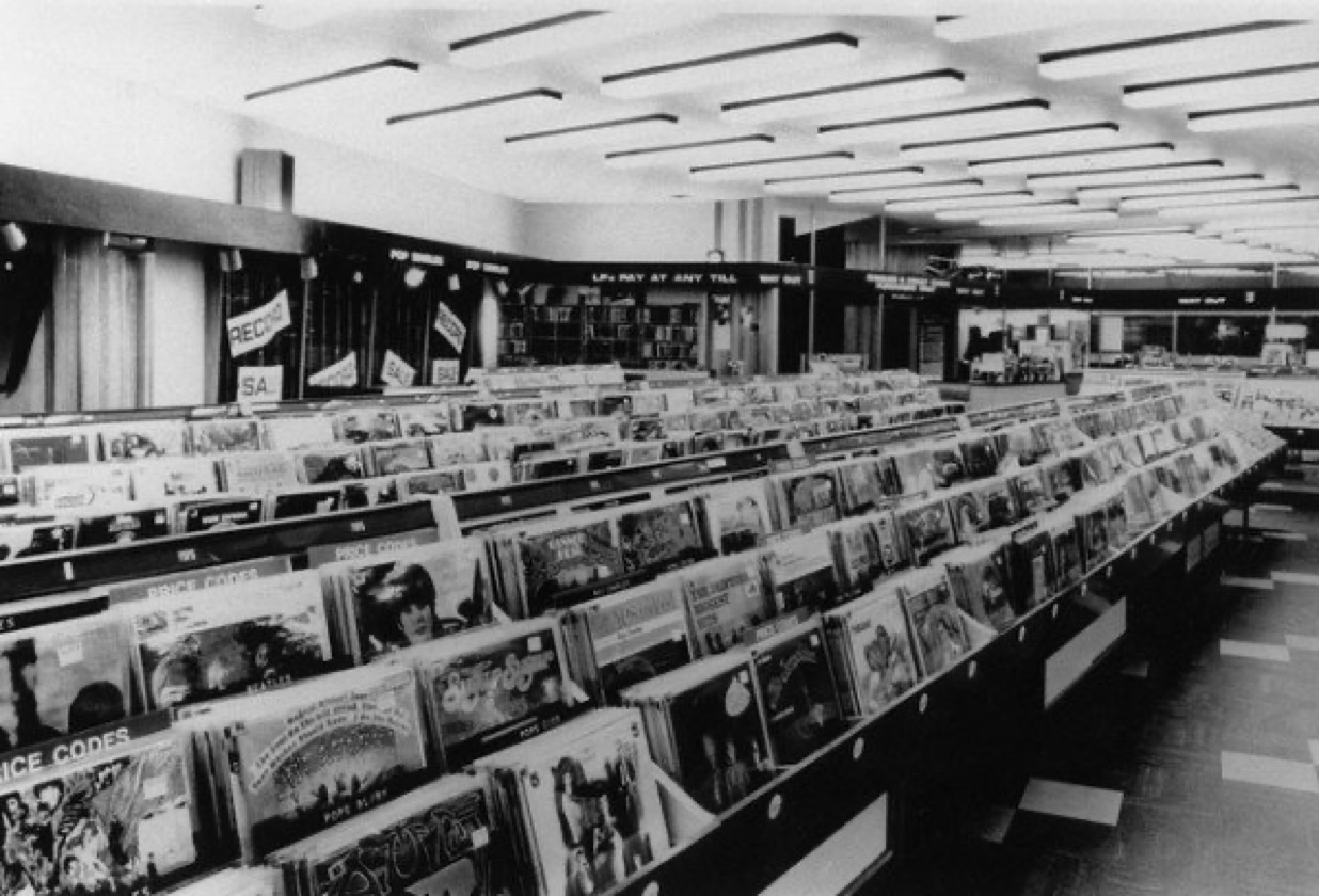 Ted Gioia (@tedgioia): "Random thought: If Tower Records had simply put its inventory from the ...