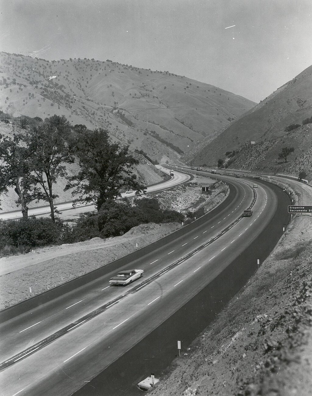 A Drive Through Tejon Pass is a Journey Through Time, Terrain, and ...