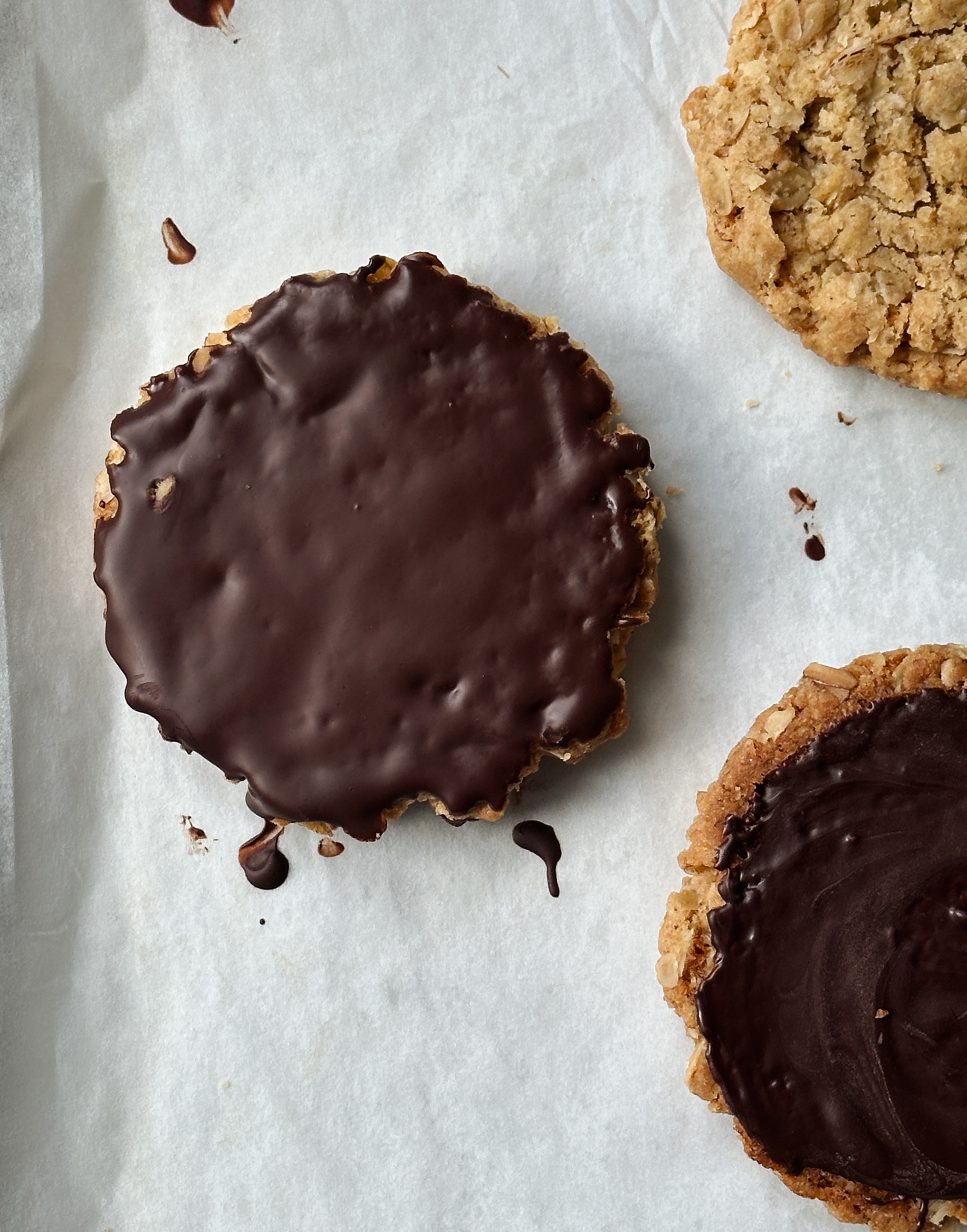 Crunchy Hobnob Biscuits - by Benjamina Ebuehi
